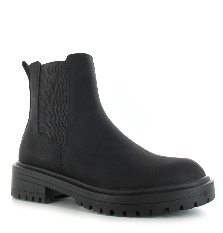 Sarah: Women's Chunky Sole Chelsea Boot - Black